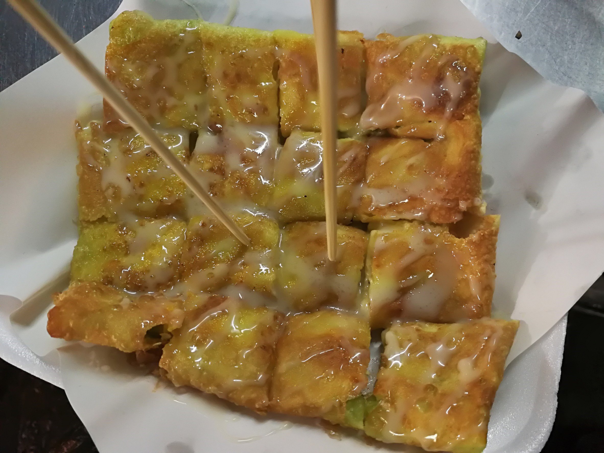 Thai Roti: Pan-Fried Crowd Pleaser - tasteofthailand.org